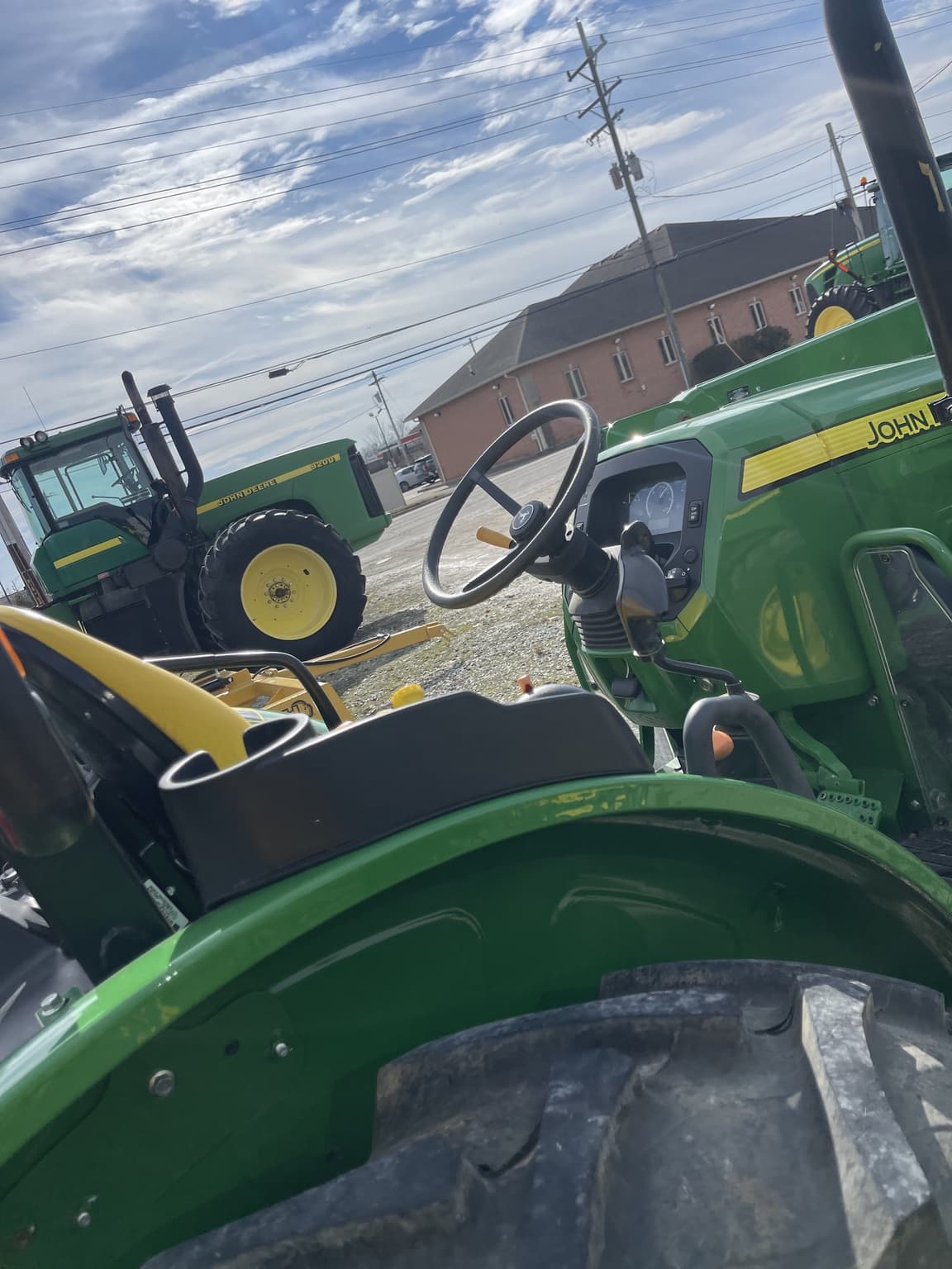 2022 John Deere 5055E - Wright Implement